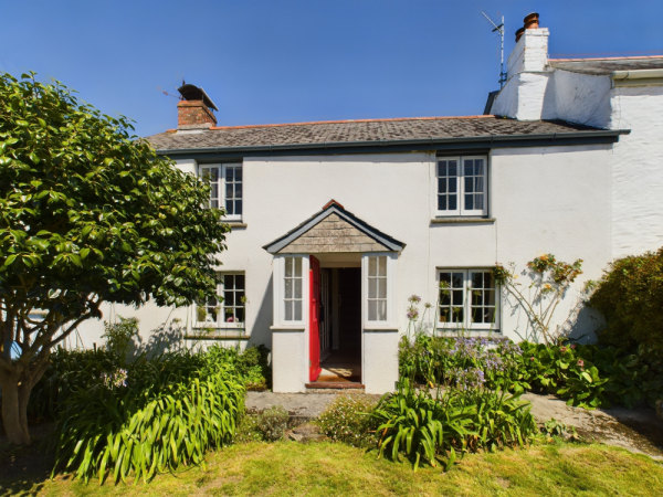 🎉 A Huge Congratulations to the New Owners of Jimjons, Veryan Green! 🎉