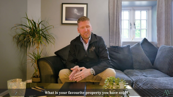 Get to Know Lee Holman: A Quick Fire 🔥 Q&A On Estate Agency