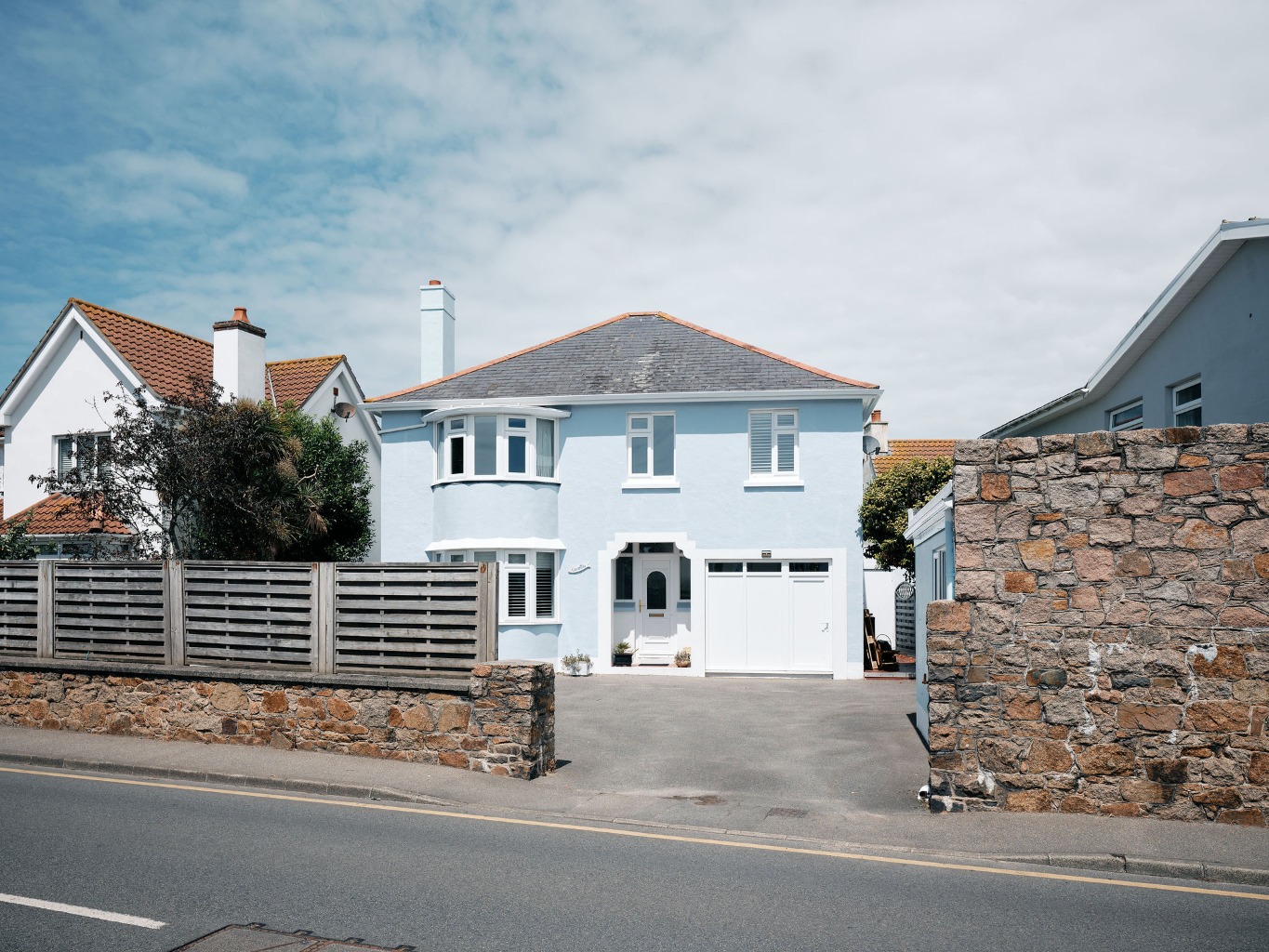 B432, Millais House | Broadlands