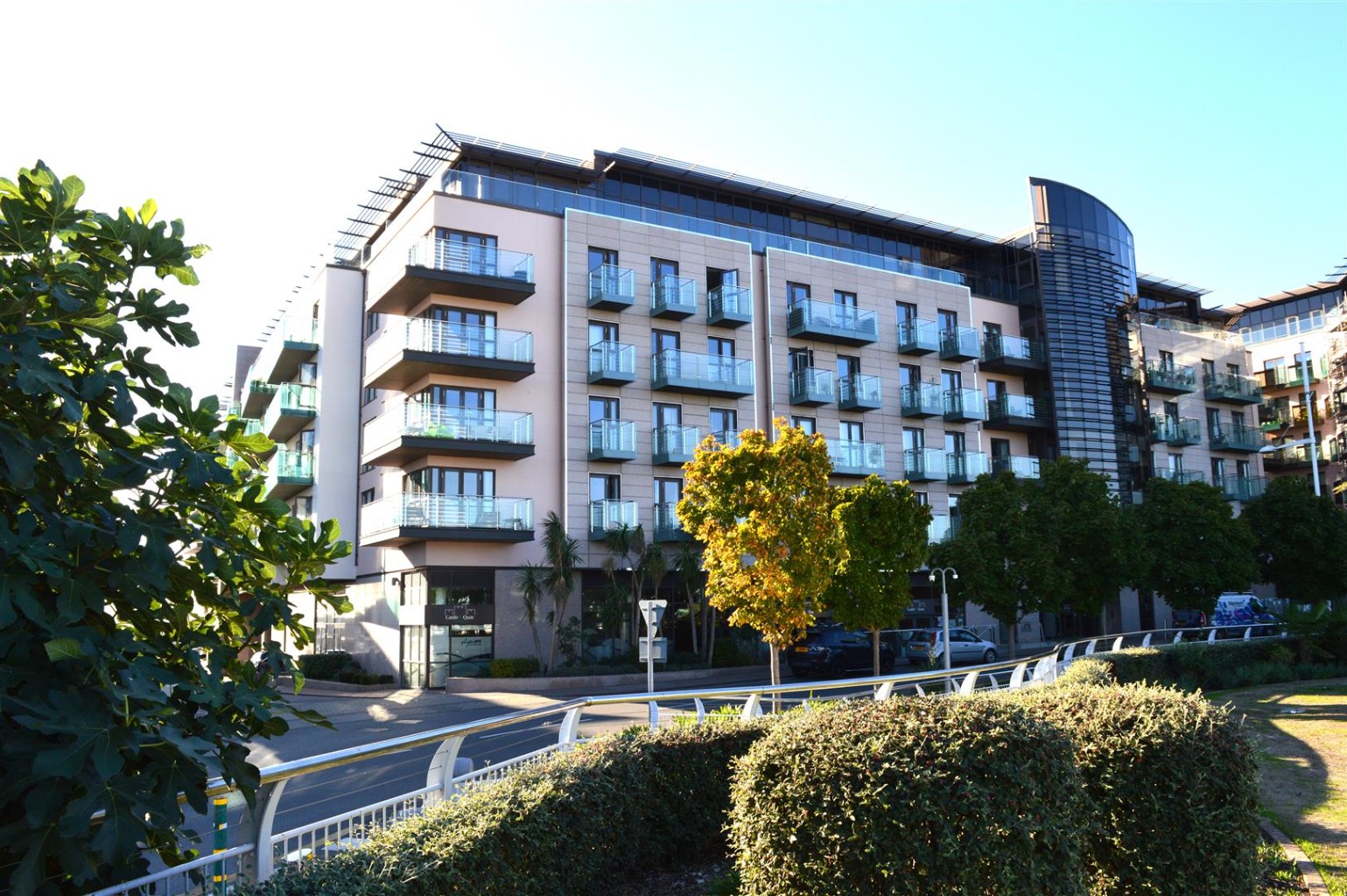 B432, Millais House | Broadlands
