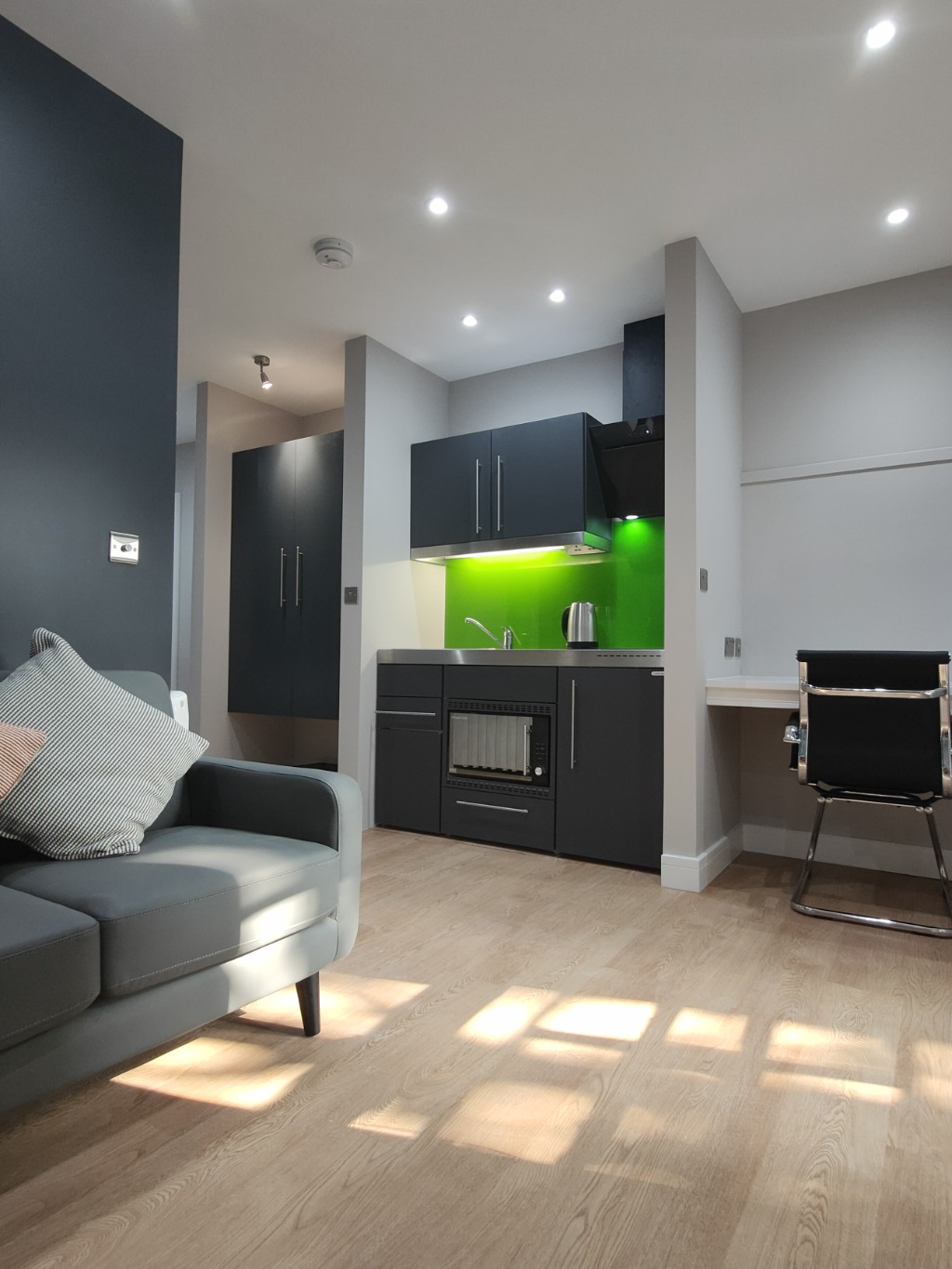 Livity, 42 Broad Street, Worcester, Worcestershire, WR1 3AX - Platinum ...